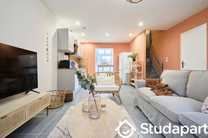 Appartement à louer - Saint Honoré-Jeanne dArc, Amiens - 1 pièce - 1 chambre