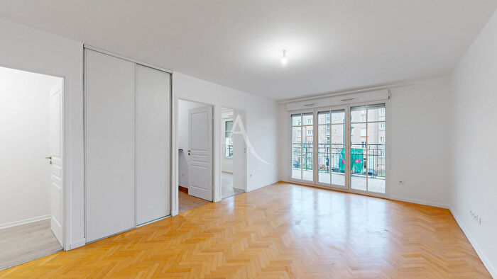 Appartement 3 pièces à Le Plessis-Robinson, Joliot Curie, à vendre