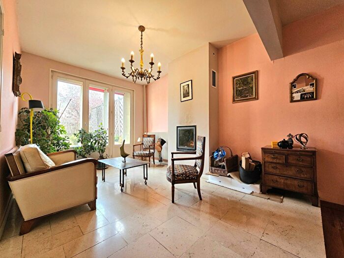 Maison 7 pièces à Reims, Centre-ville, à vendre