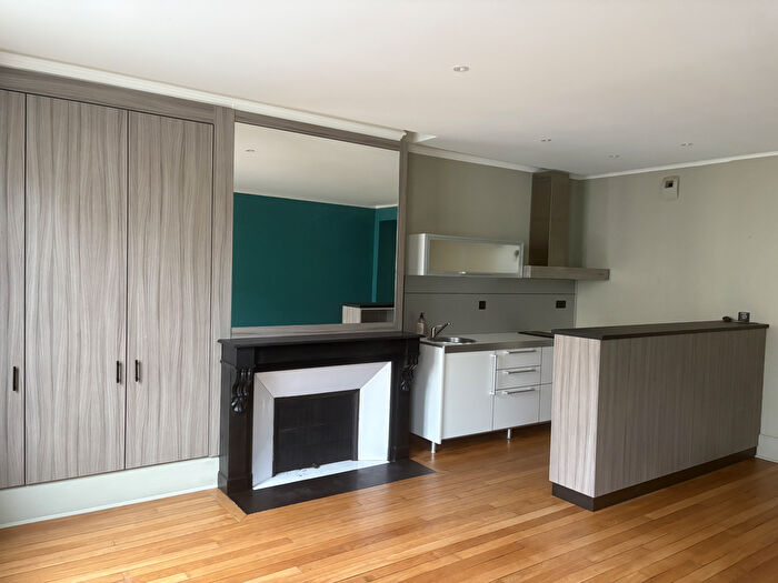 Appartement à louer - Nancy, Centre-ville, Charles III - 2 pièces - 1 chambre