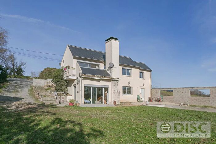 Maison à vendre - Saint-André-de-Najac - 7 pièces - 3 chambres