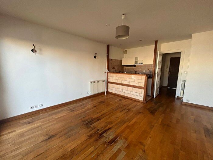 Appartement 1 pièce à louer à Mairie Rouxel-Sud Est, Pontault-Combault