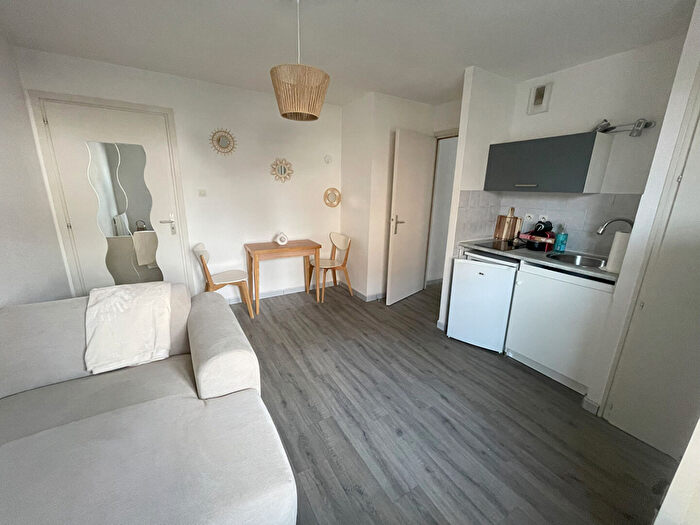 Appartement à louer - Lingolsheim, Centre-ville - 2 pièces - 1 chambre