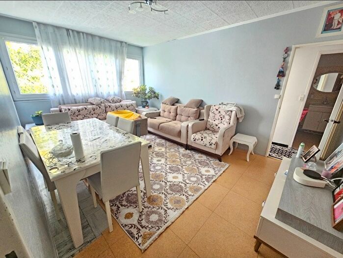Appartement 4 pièces à vendre - Ris-Orangis, Ferme du Temple
