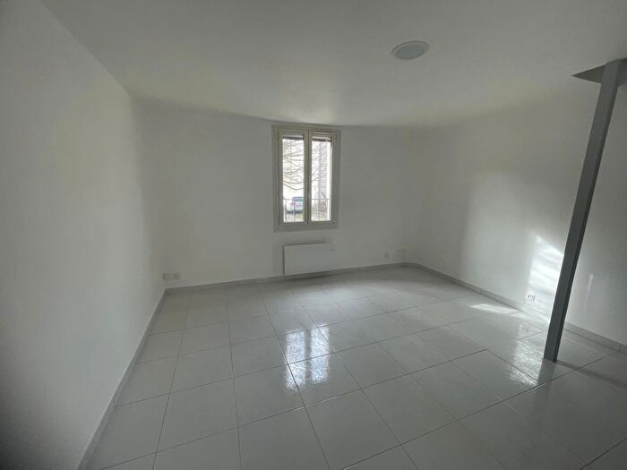 Maison à louer - Lizy-sur-Ourcq - 3 pièces - 2 chambres