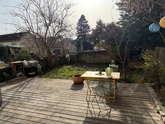 Saint-Étienne, Montaud : Maison 9 pièces à vendre
