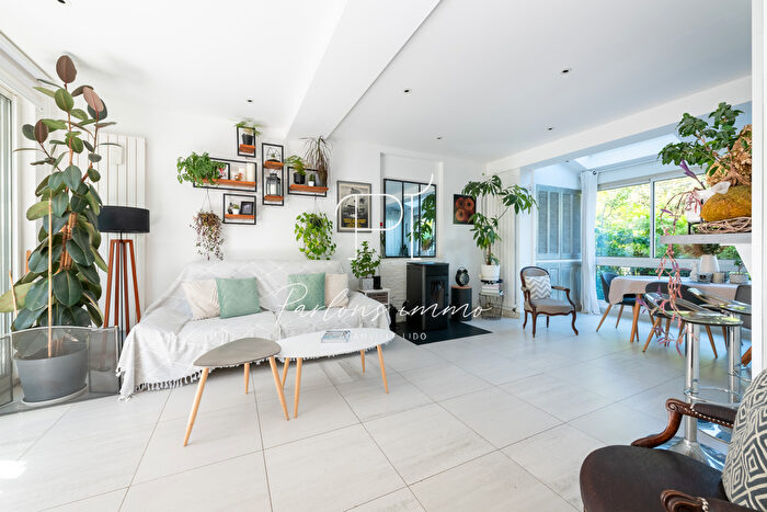 Maison à vendre - Saint-Maur-des-Fossés, Saint-Maur-Créteil - 4 pièces - 3 chambres