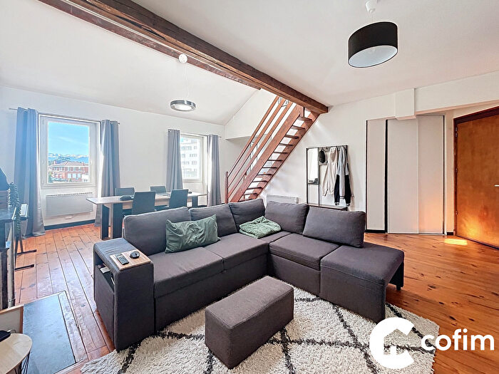 Appartement à louer - Tarbes, Centre-ville - 4 pièces - 3 chambres