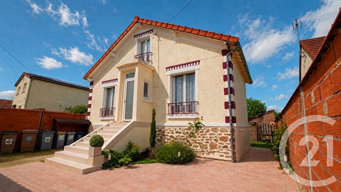 Maison 5 pièces à vendre - Montgeron, Saint-Hubert, Plateau, Chalandray