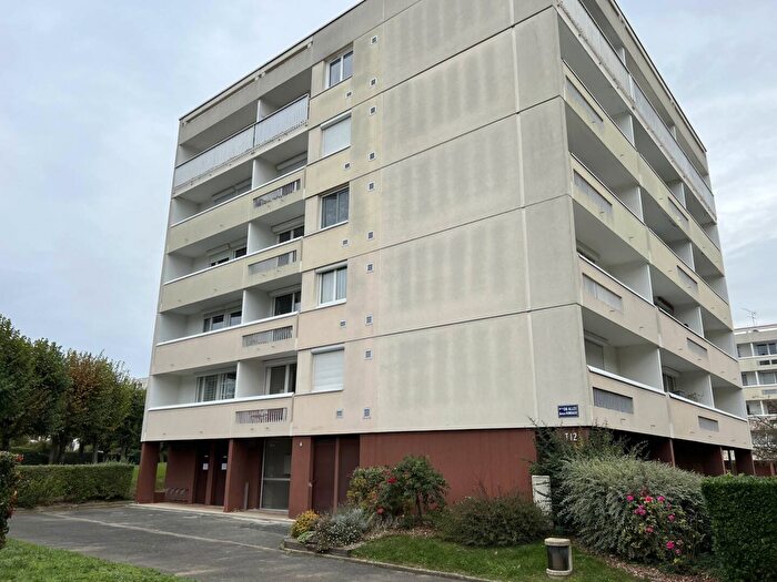 Appartement à louer - Pontault-Combault - 3 pièces - 2 chambres