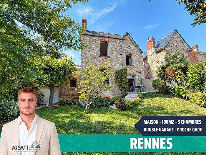 Quartiers Centre, Rennes - Maison 6 pièces à vendre