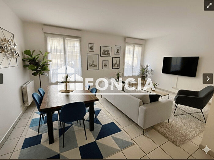 Appartement à vendre - Guyancourt, Le Pont du Routoir - 1 pièce