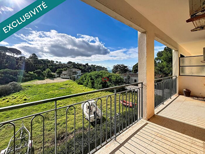 Appartement à vendre - Coggia - 3 pièces - 2 chambres