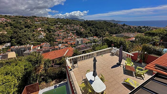 Nice, Madeleine - Maison 4 pièces à vendre