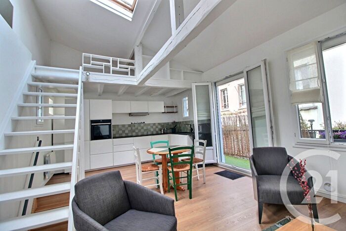 Maison à vendre - Paris e , Belleville - 3 pièces - 2 chambres