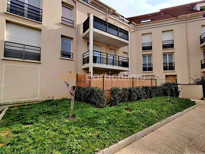 Appartement à louer - Montlhery - 2 pièces - 1 chambre