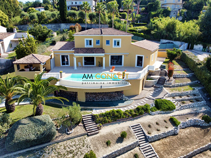 Saint-Paul-de-Vence : Maison 6 pièces à vendre