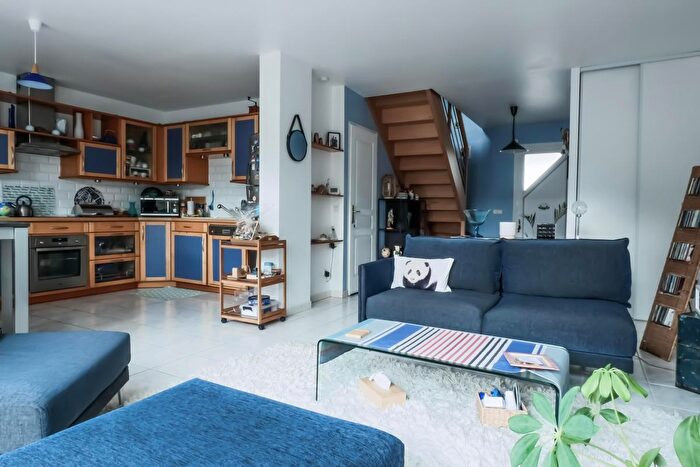 Maison à vendre - Pau, Le Hameau - 5 pièces - 4 chambres