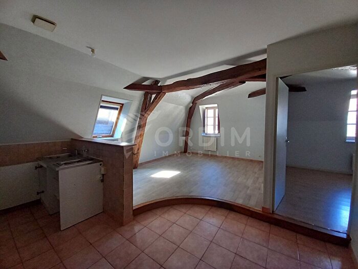 Centre Ville, Avallon - Appartement 3 pièces à louer