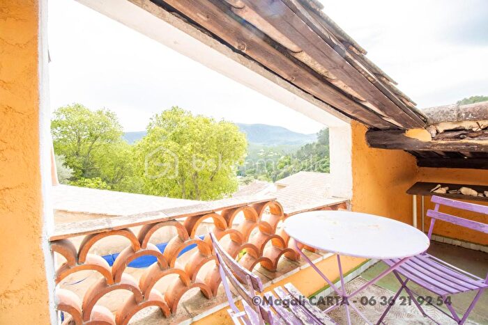 Maison à vendre - Méounes-lès-Montrieux - 6 pièces - 4 chambres