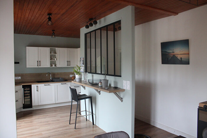 Appartement à vendre - Riom-ès-Montagnes - 5 pièces - 3 chambres