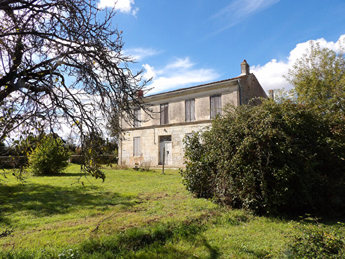 Maison à vendre - Crazannes - 6 pièces - 5 chambres