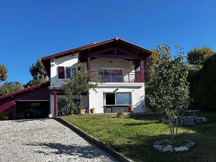 Maison 6 pièces à vendre à Mouguerre