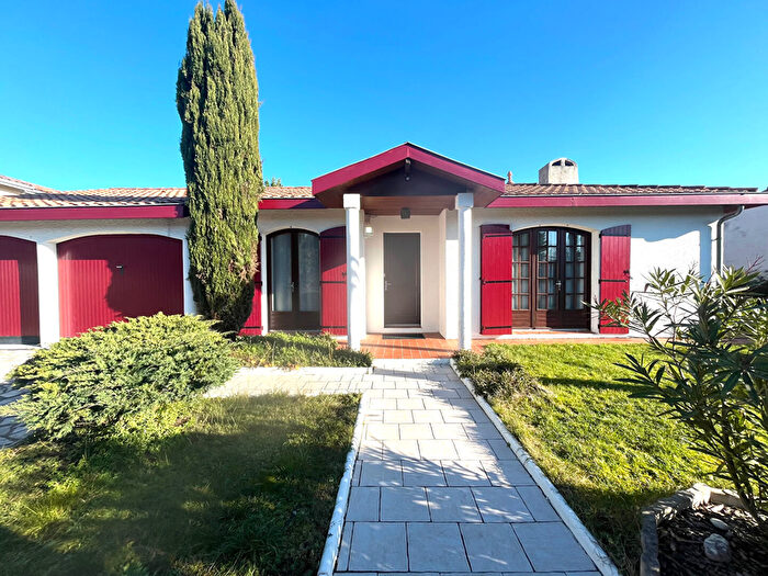 Maison à vendre - Pessac, Le Monteil - 6 pièces - 4 chambres