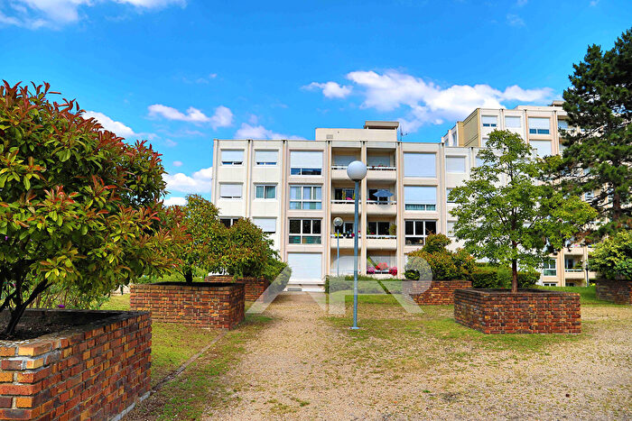 Appartement à vendre - Chatou, Nord - 5 pièces - 4 chambres