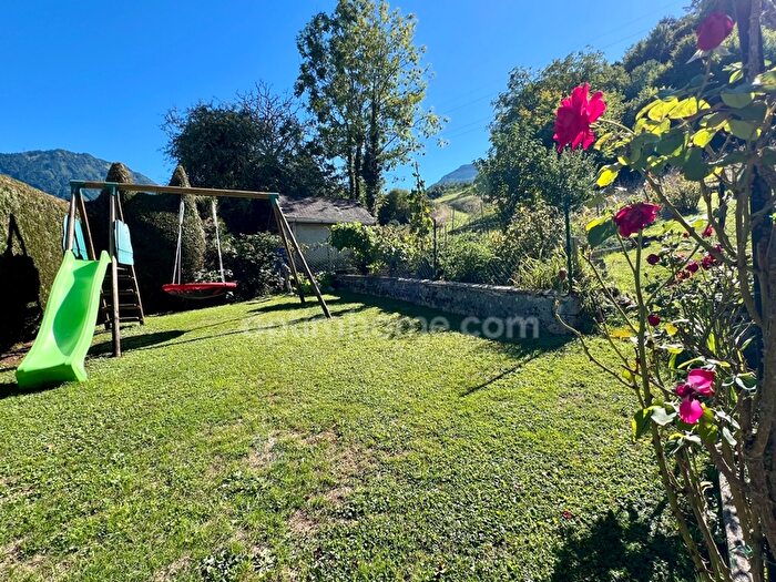 Faverges : Maison 8 pièces à vendre