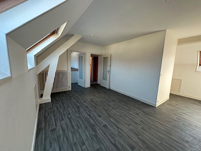 Illiers-Combray - Appartement 4 pièces à louer