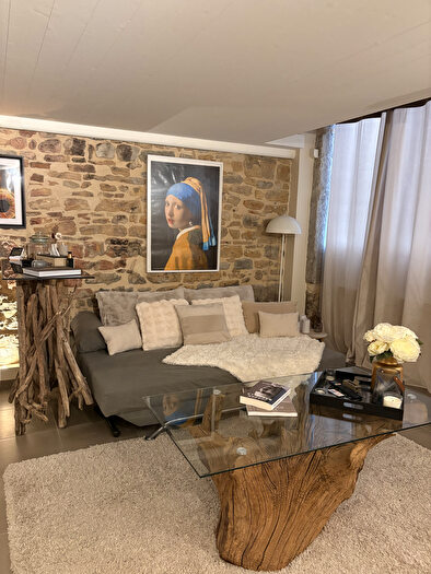 Lyon 1er, Haut, Coeur des Pentes - Appartement 3 pièces à louer