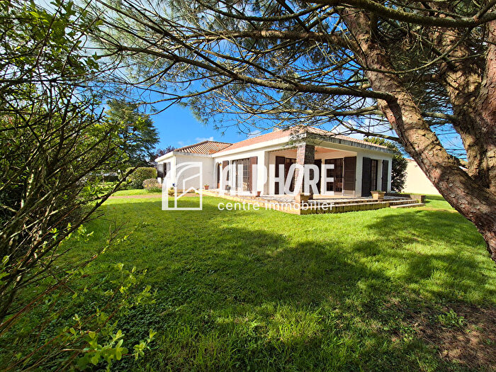 Maison à vendre - Saint-Florent-des-Bois - 6 pièces - 3 chambres