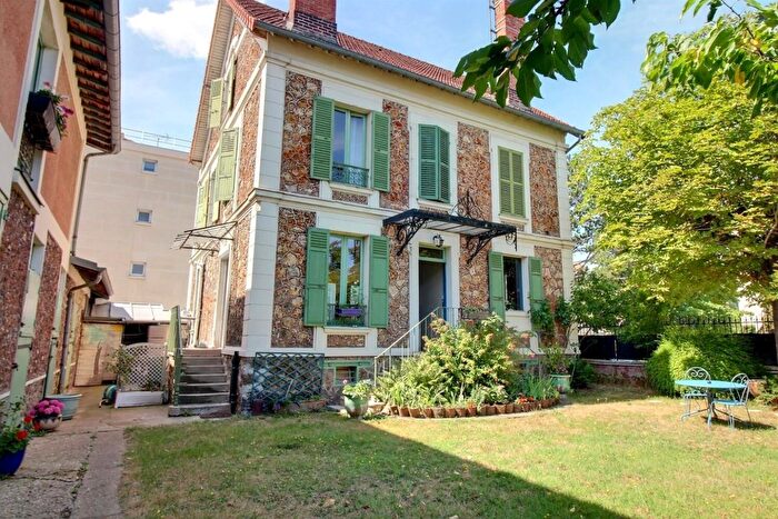 Maison 7 pièces à vendre - Maisons-Laffitte, Ouest