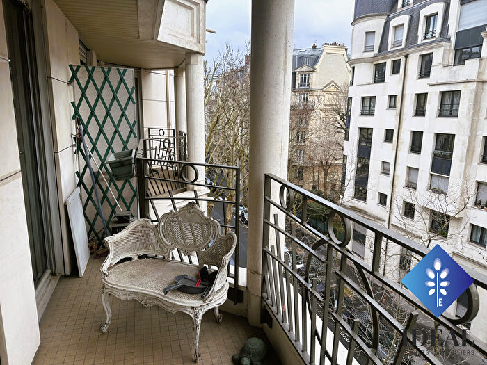 Appartement à vendre - Paris e , Porte de Saint-Cloud, Auteuil-Sud - 2 pièces - 1 chambre