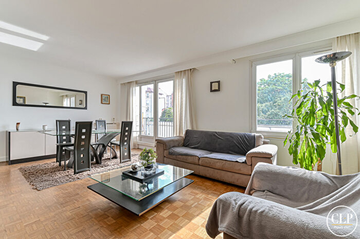 Appartement à vendre - Montreuil, Solidarité, Carnot - 4 pièces - 3 chambres