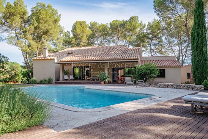 Assas : Maison 9 pièces à vendre