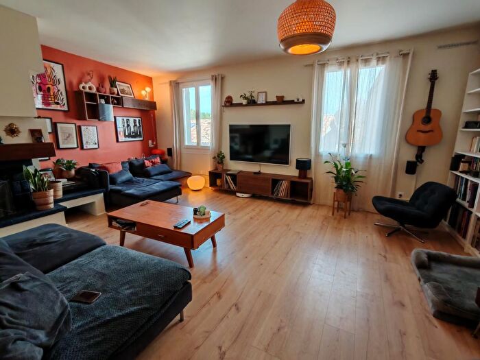 Maison à vendre - Finhan - 6 pièces - 4 chambres