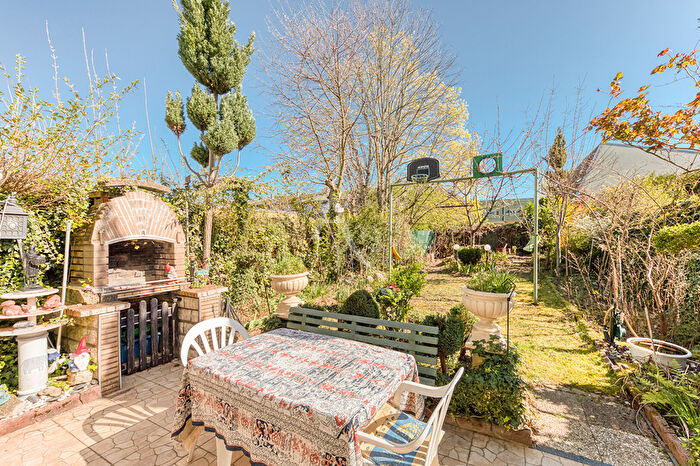 Appartement à vendre - Noisiel, Ville nouvelle - 3 pièces - 2 chambres