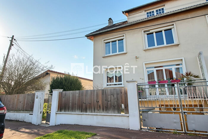 Maison à vendre - Rueil-Malmaison, Mont Valerien - 5 pièces - 4 chambres