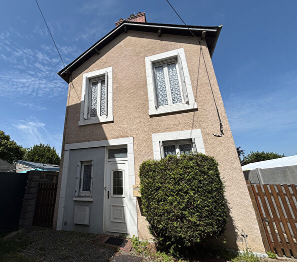 Bourges, Centre-ville, Charlet, Lahitolle, Pignoux, Sembat : Maison 4 pièces à vendre
