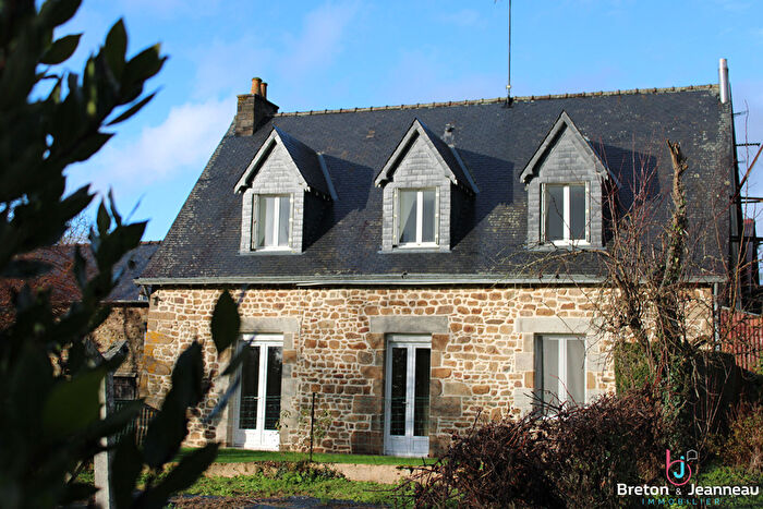 Maison à vendre - Ernée - 6 pièces - 4 chambres