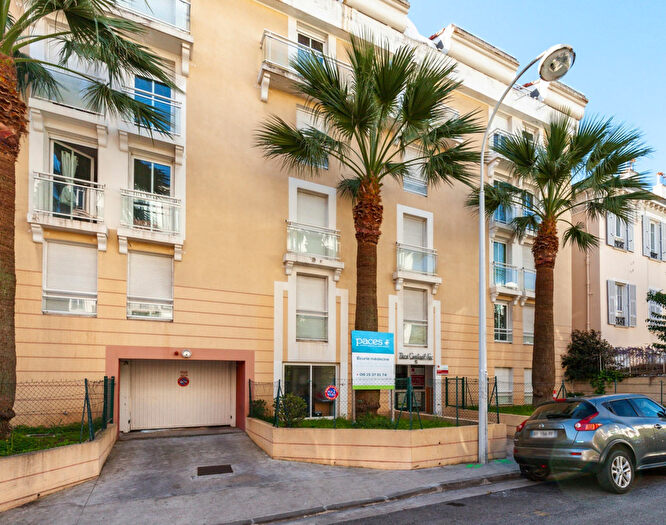 Appartement à vendre - Nice, Saint-Lambert, Bas-Cimiez - 1 pièce