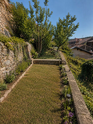 Maison 8 pièces à Sain-Bel, à vendre