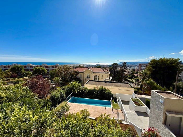 Caucade, Sainte Marguerite, Nice : Appartement 2 pièces à louer
