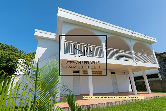 Maison à vendre - Le Lamentin - 7 pièces - 5 chambres