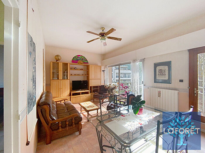 Appartement à vendre - Dax, Saint-Pierre - 3 pièces - 2 chambres