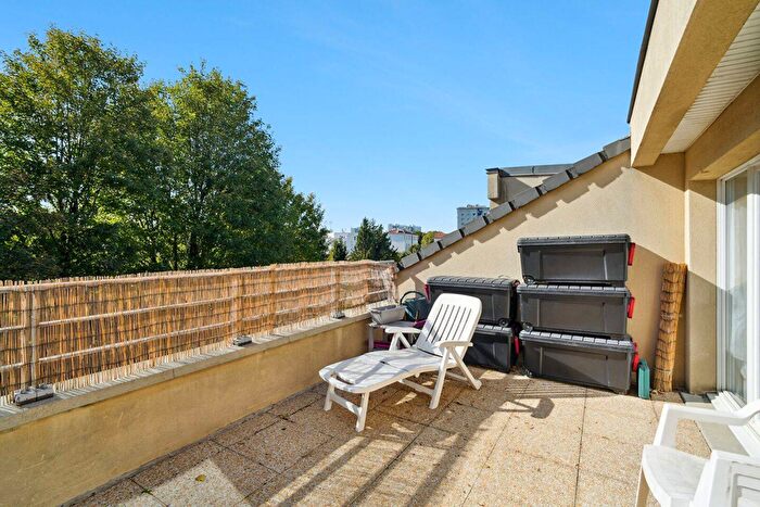 Appartement à louer - Langevin, Noisy-le-Sec - 4 pièces - 3 chambres