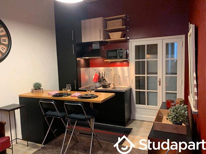 Appartement à louer - Gloriette-Feydeau, Nantes - 2 pièces - 1 chambre