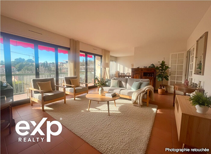 Appartement à vendre - Aix-en-Provence, Saint-Donat, Les Platanes - 3 pièces - 2 chambres